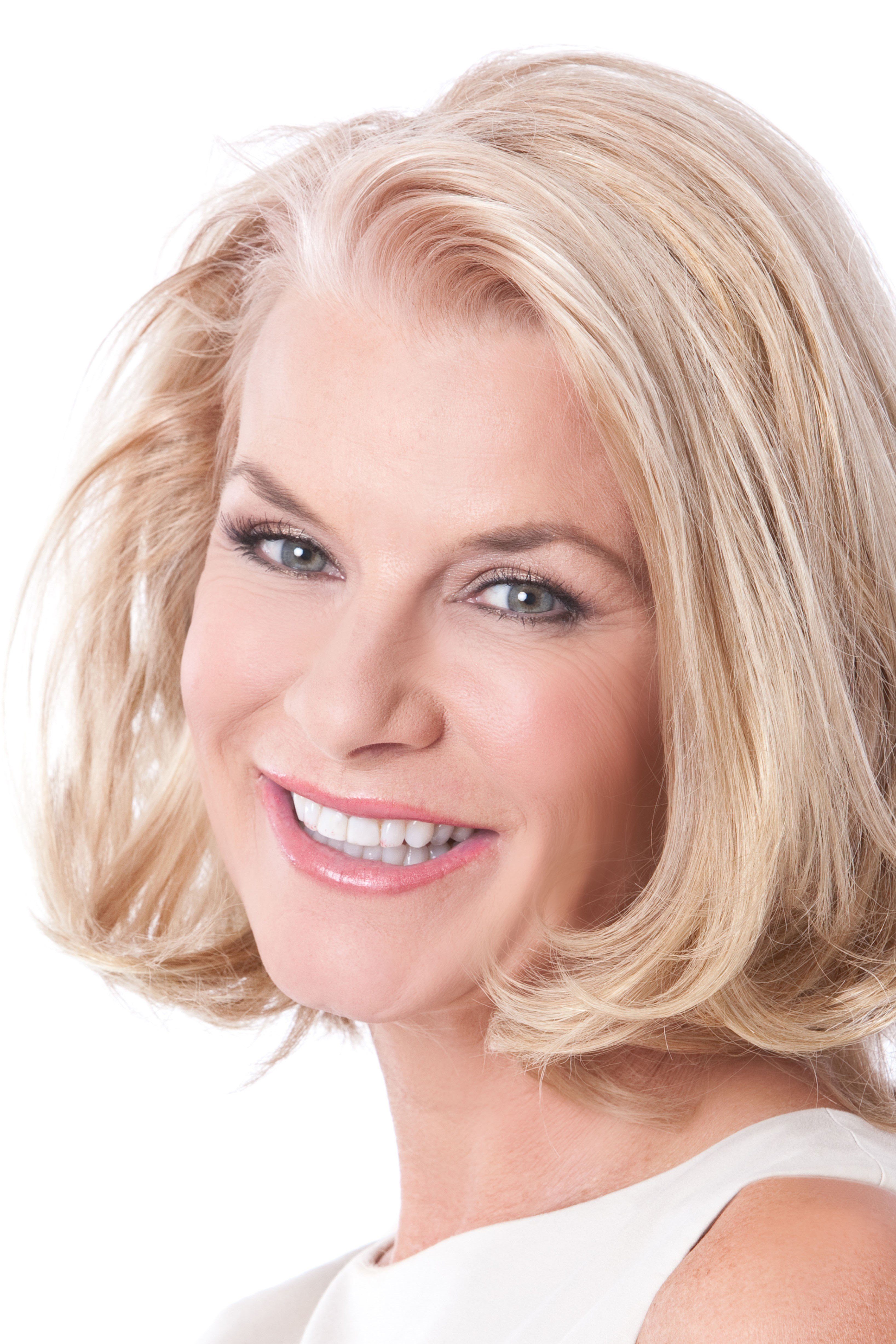 Toni Brattin Extensions - 5pc Curl Topper Extension Set HF #206 ...